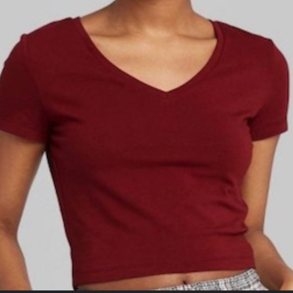 wild fable | Tops | Wild Fable Maroon Crop Short Sleeve Tshirt | Poshmark